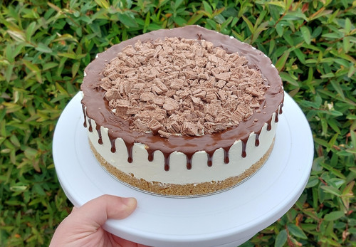 Vanilla & Flake Cheesecake | CheesecakeBrownieCo