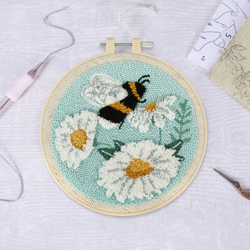 Punch Needle Kit - Bee & Flowers | The Threadery