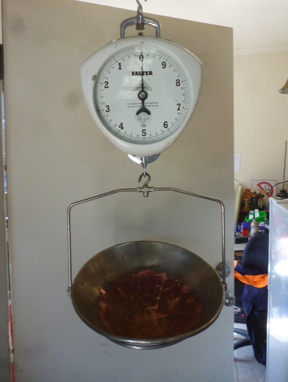 Salter hanging scales | Antique Effects