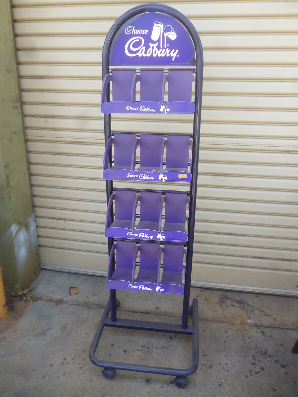 Cadbury shop display stand | Antique Effects