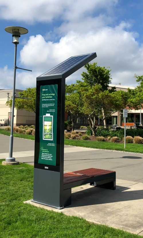 EnGoPlanet smart solar benches combine sustainability and technology