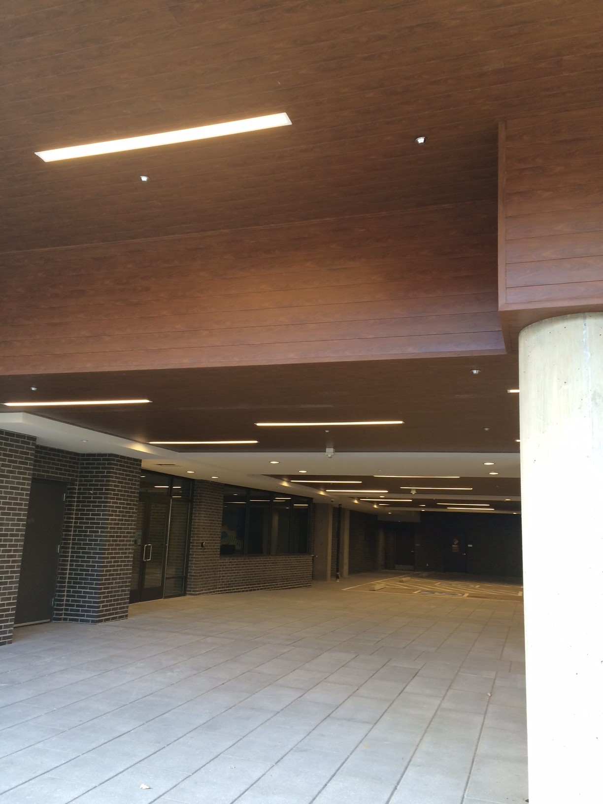 Knotwood Aluminum Cladding/Shutters