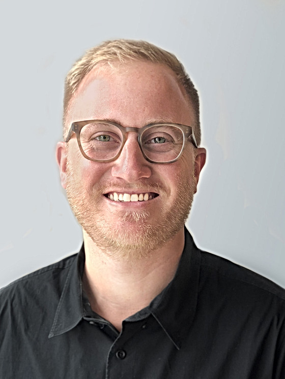 Ashley Beckwith's Instagram, Twitter & Facebook on IDCrawl