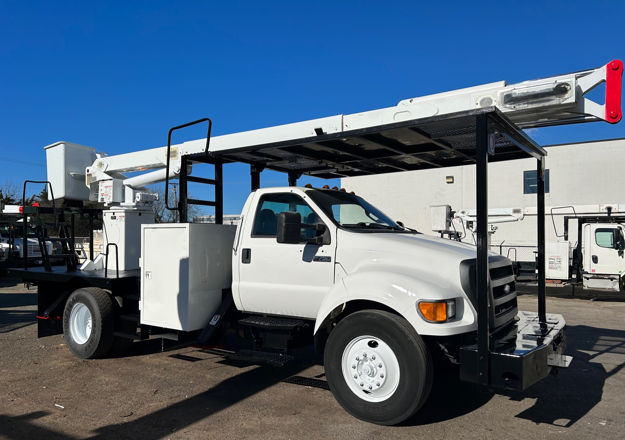 1828, 2012 65' Terex Mounted on 2012 Ford F750