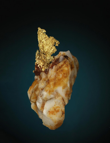 Gold on Quartz Matrix - Colorado Quartz Mine, Mariposa, California ...