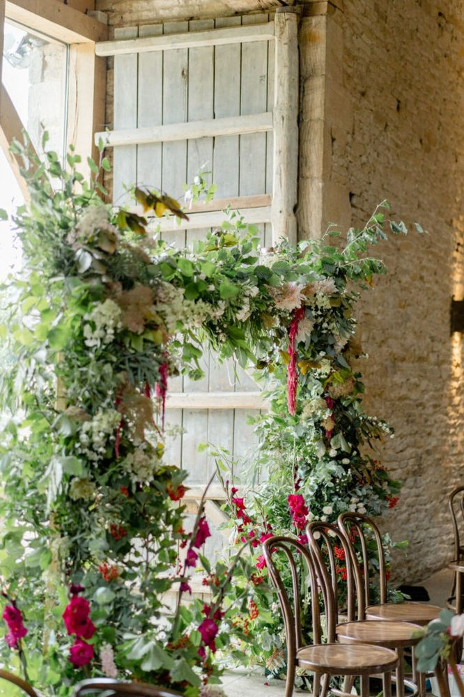 Stone Barn Wedding Flowers