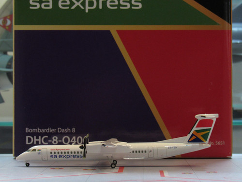 Hogan Wings Bomnbardier Dash 8 Q400 Sa Express | jp60aeromodelos