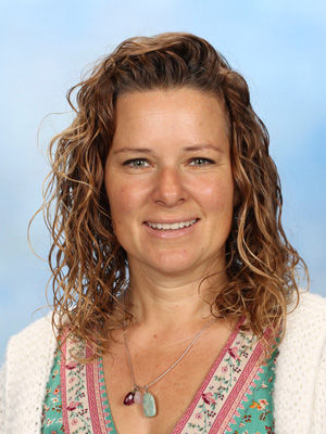 Mrs Esther de Kraker