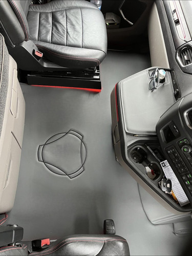 PRESTIGE LINE Scania S Cab Smooth Flooring | TruckerToys Shop