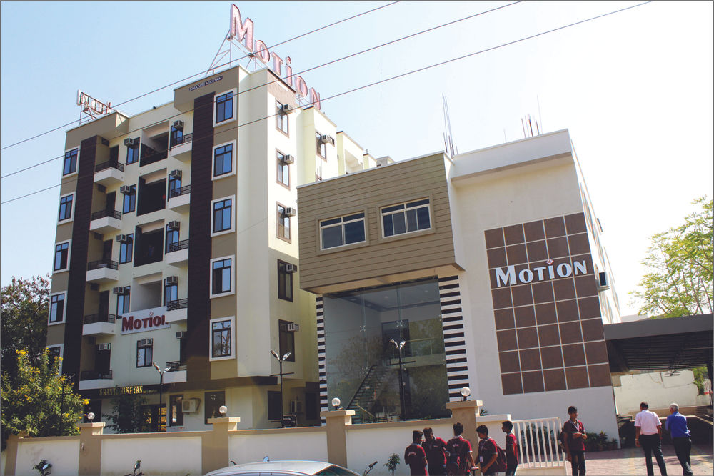 Top 10 coaching centers in Kota for NEET 2021 preparation