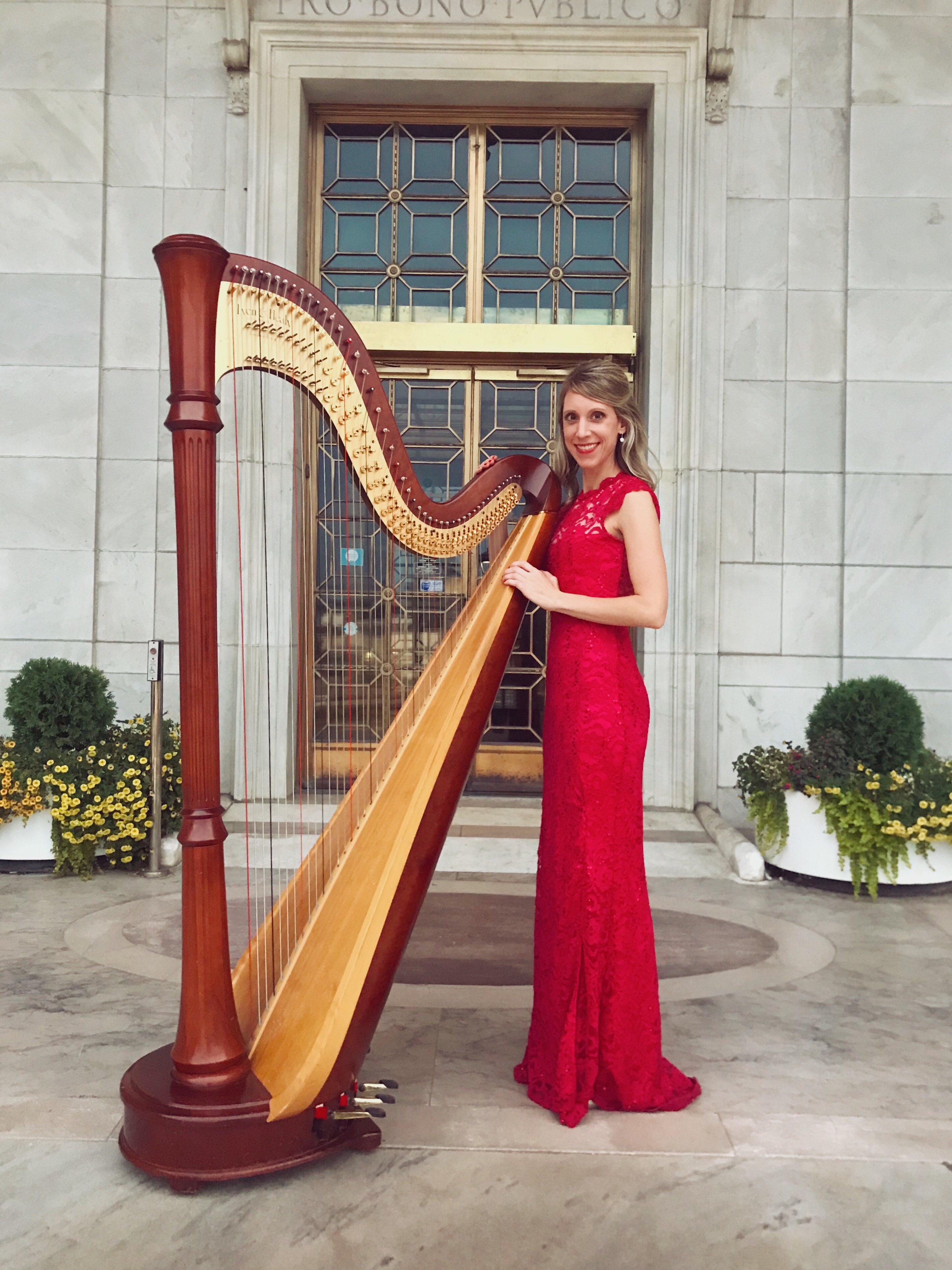 Tiffany Envid - Harpist | Columbus Harpist | Ohio Wedding Harp