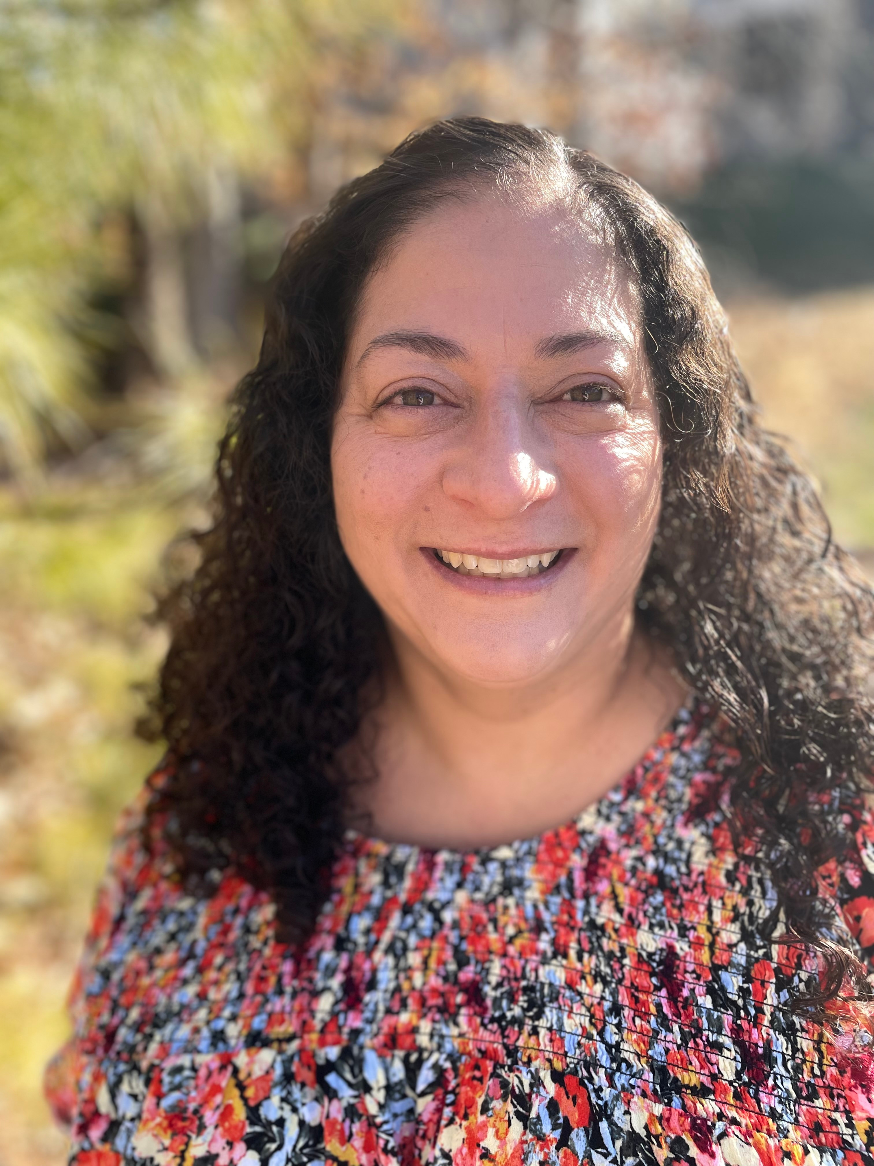 Maria DeBonis-Richards, MSED, CT She/Her