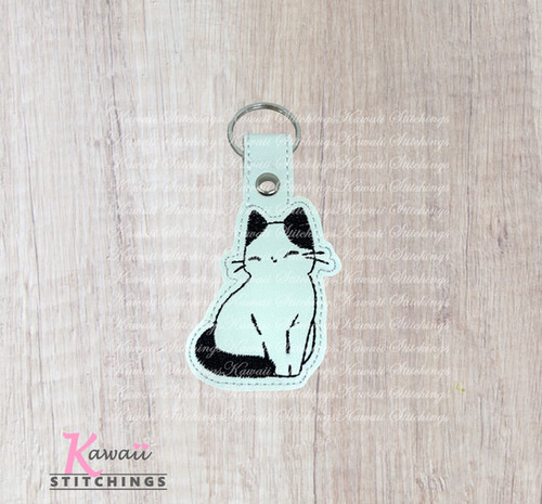 Smiley Cat Key Fob | Kawaii Stitchings