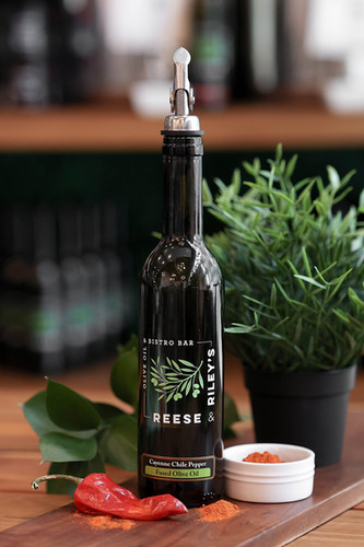 Cayenne Chile Pepper Fused Olive Oil | Reese & Riley's