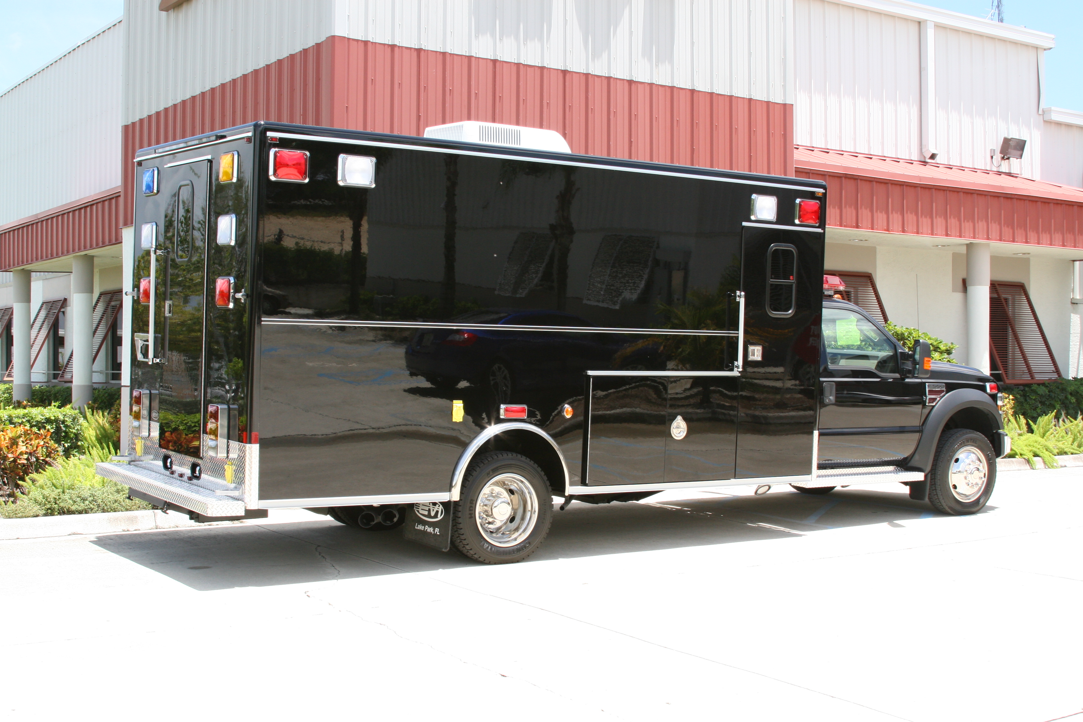 DWI Mobile Processing Vehicle - Monroe Co. S.O. | EVI