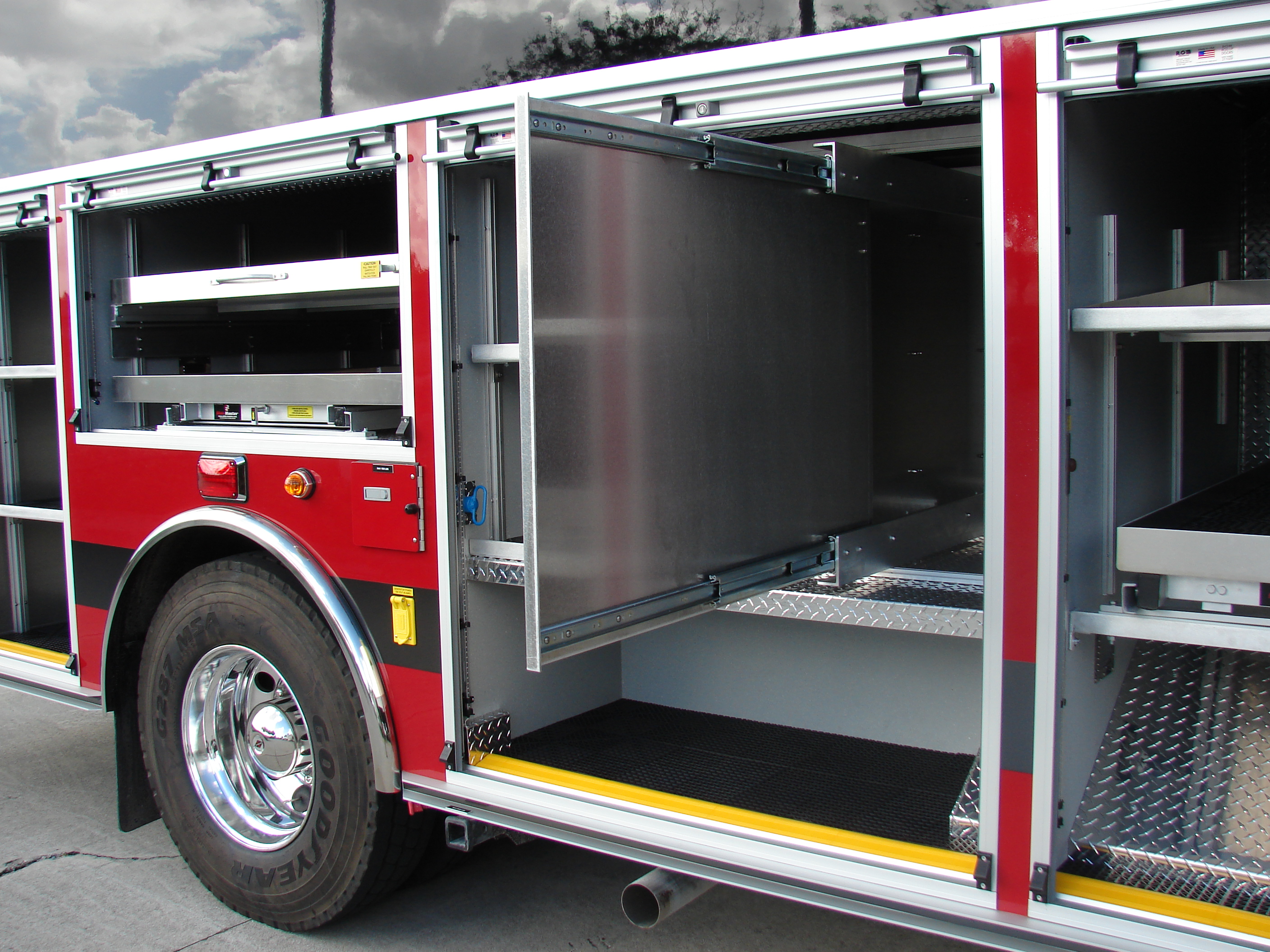 Walk Around Heavy Rescue - Richmond Fire Dept. | EVI