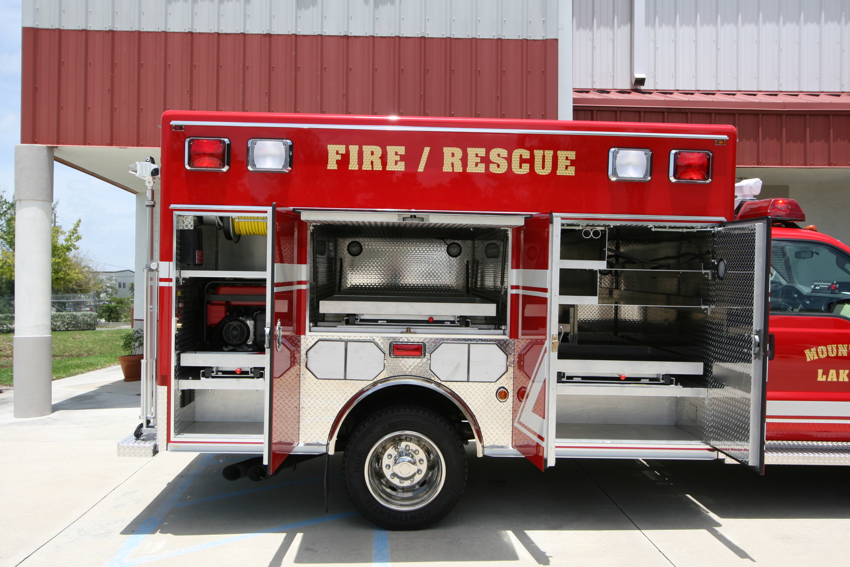 Emergency Light Rescue Response Truck - Mnt. Lakes Vol Fire Dept | EVI