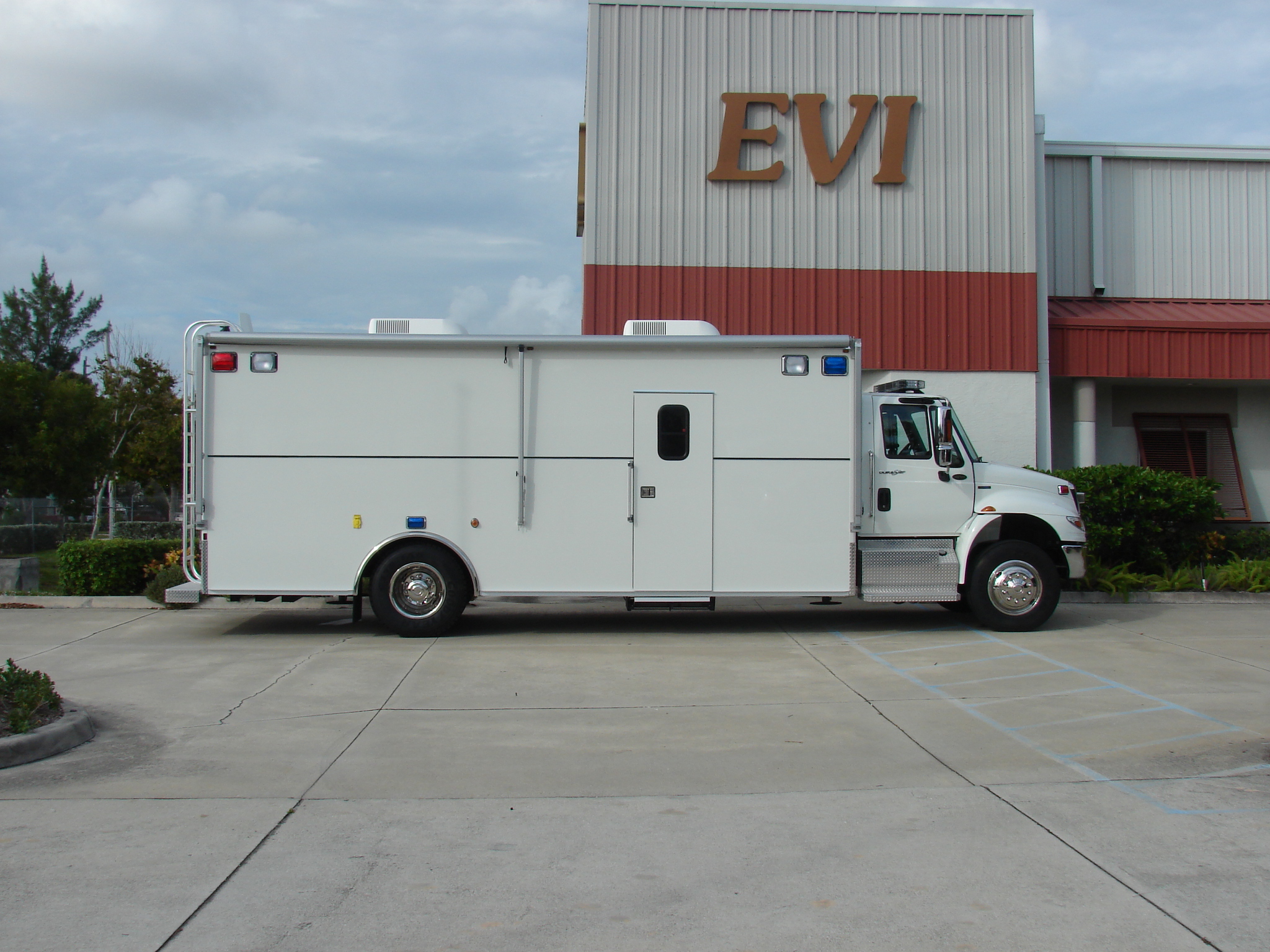 Tactical / SWAT vehicle - Jamestown Police Dept | EVI