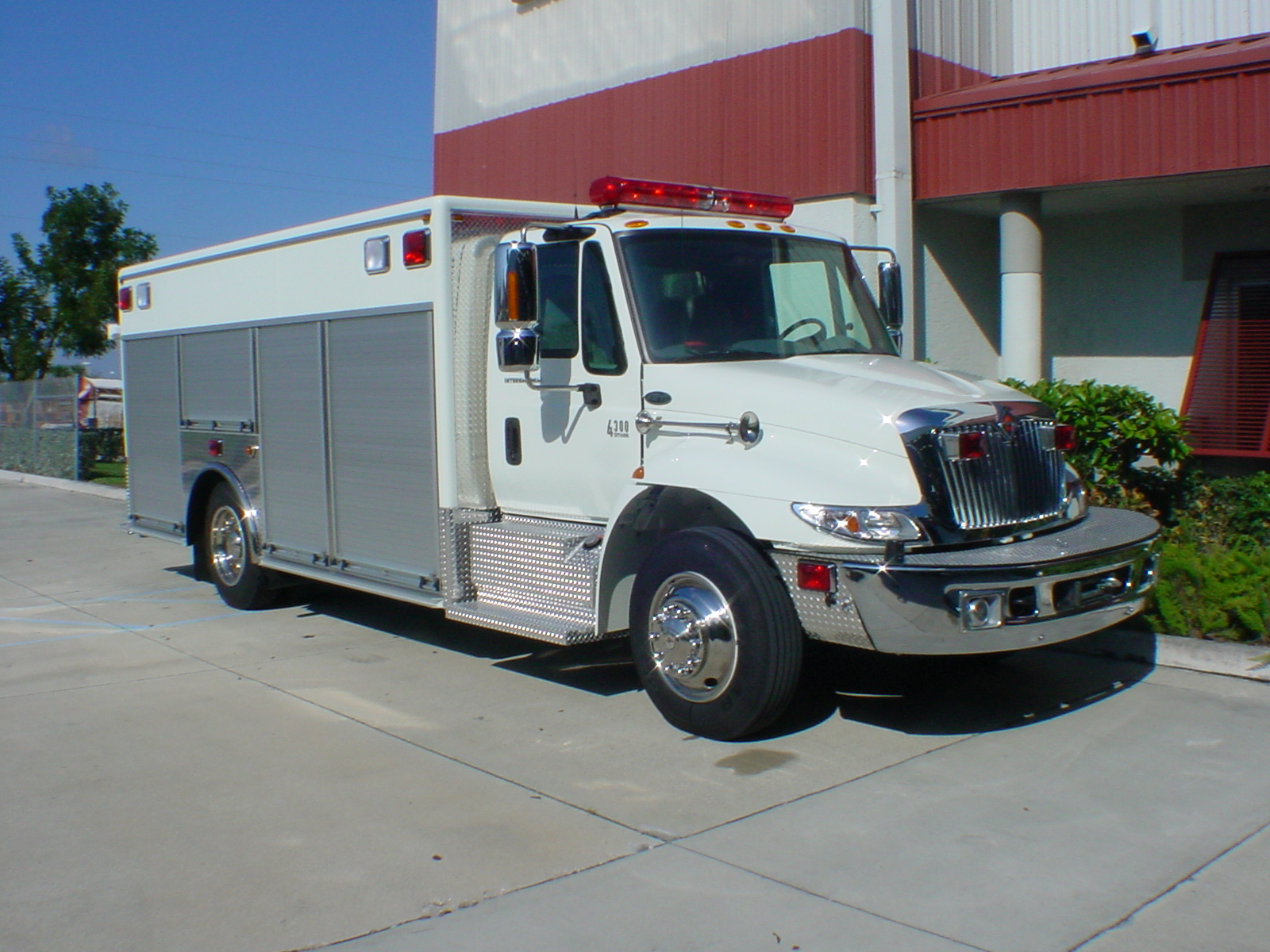 EVI Custom Medium Rescues | Tri-Community Fire Department