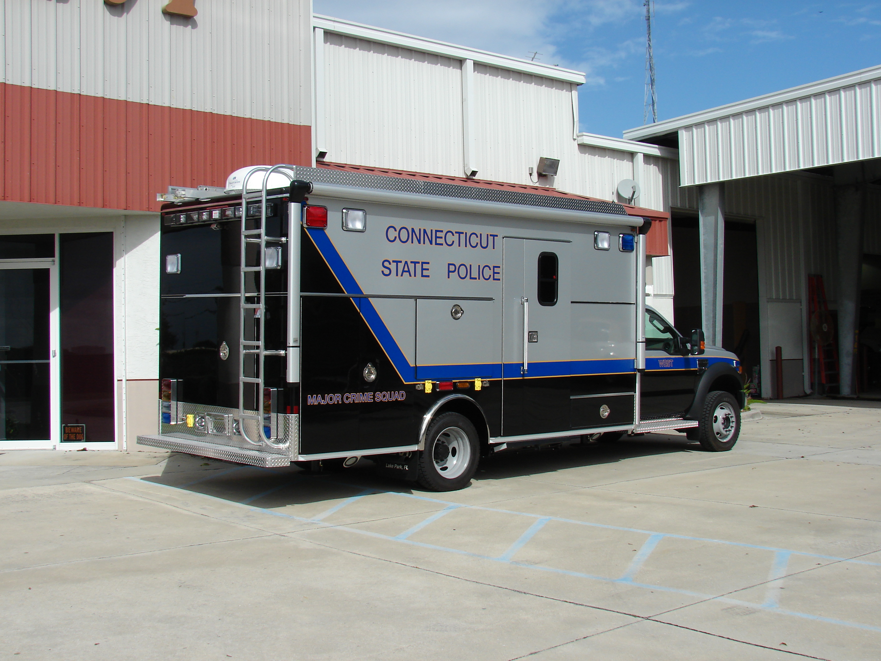 Crime Scene Squad Vehicle - Connecticut State Police | EVI