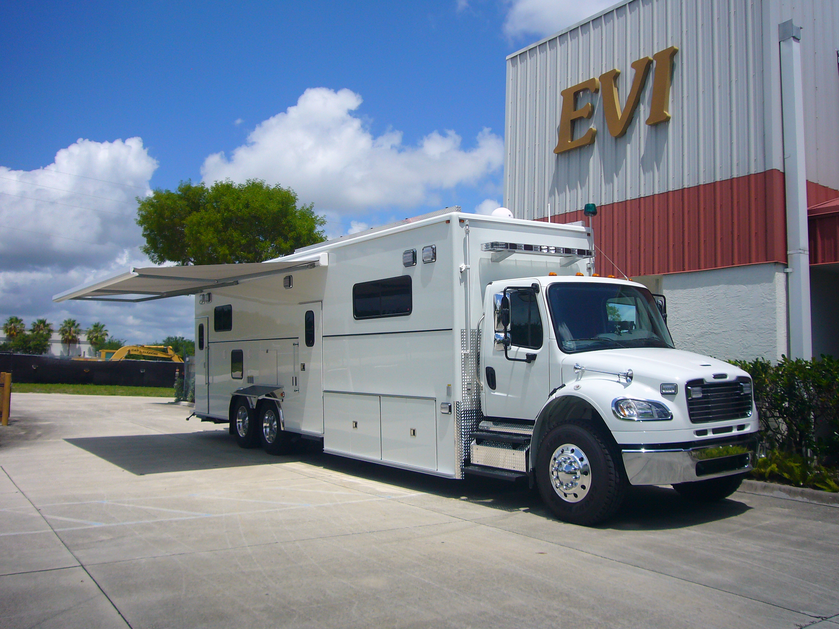 Mobile Communication / Command Vehicle - Seacoast Chief Fire | EVI