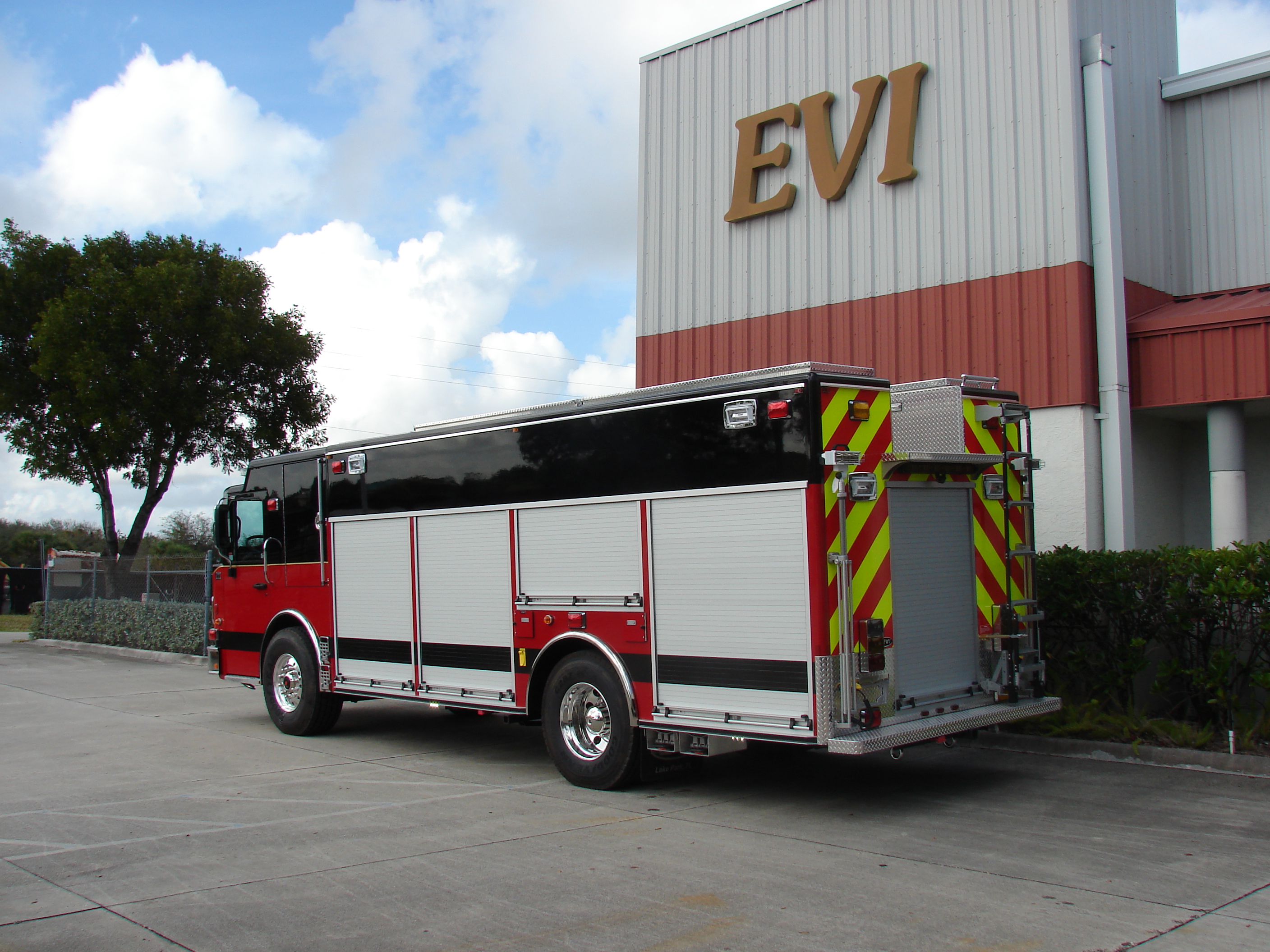 Walk Around Heavy Rescue - Richmond Fire Dept. | EVI