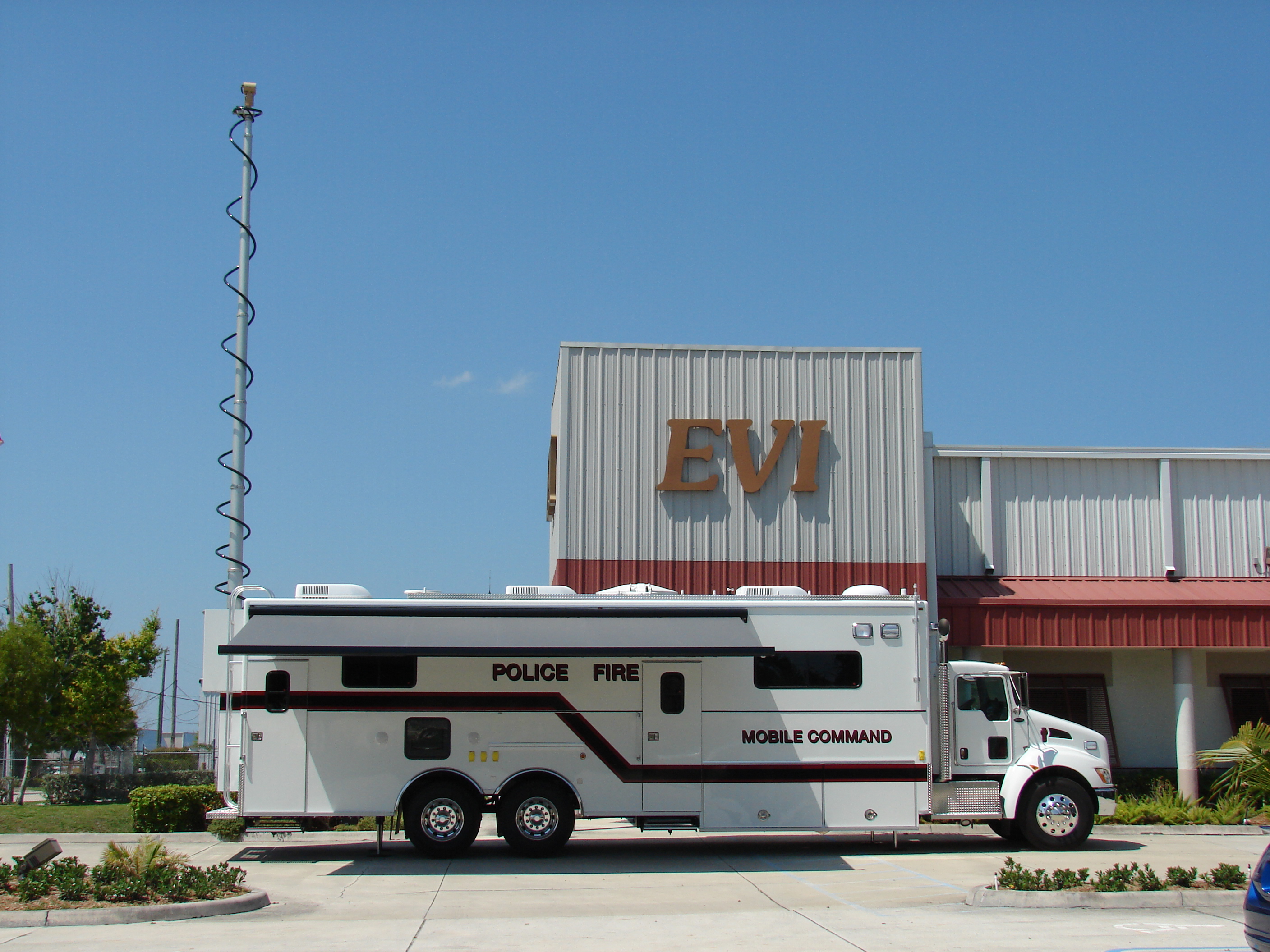 Mobile Command Vehicle Fire/Police - S. Davis Metro Fire | EVI