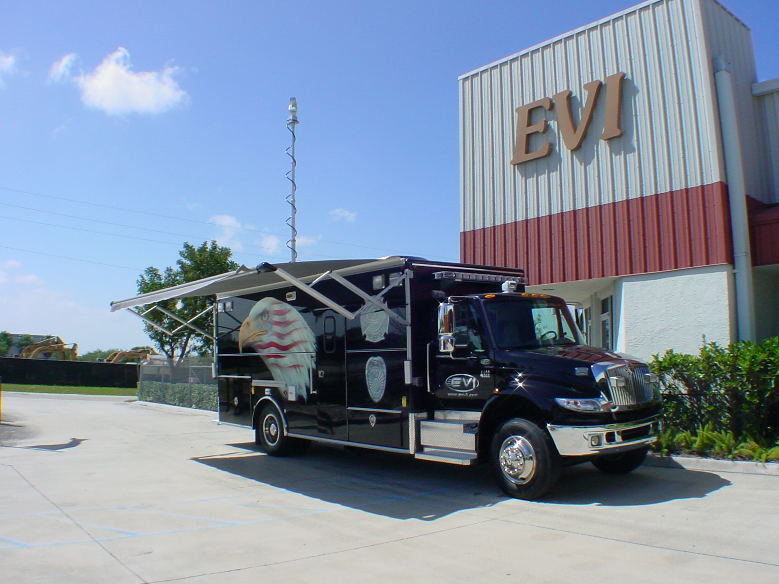 Law Enforcement Command Vehicle - Town of Medley | EVI