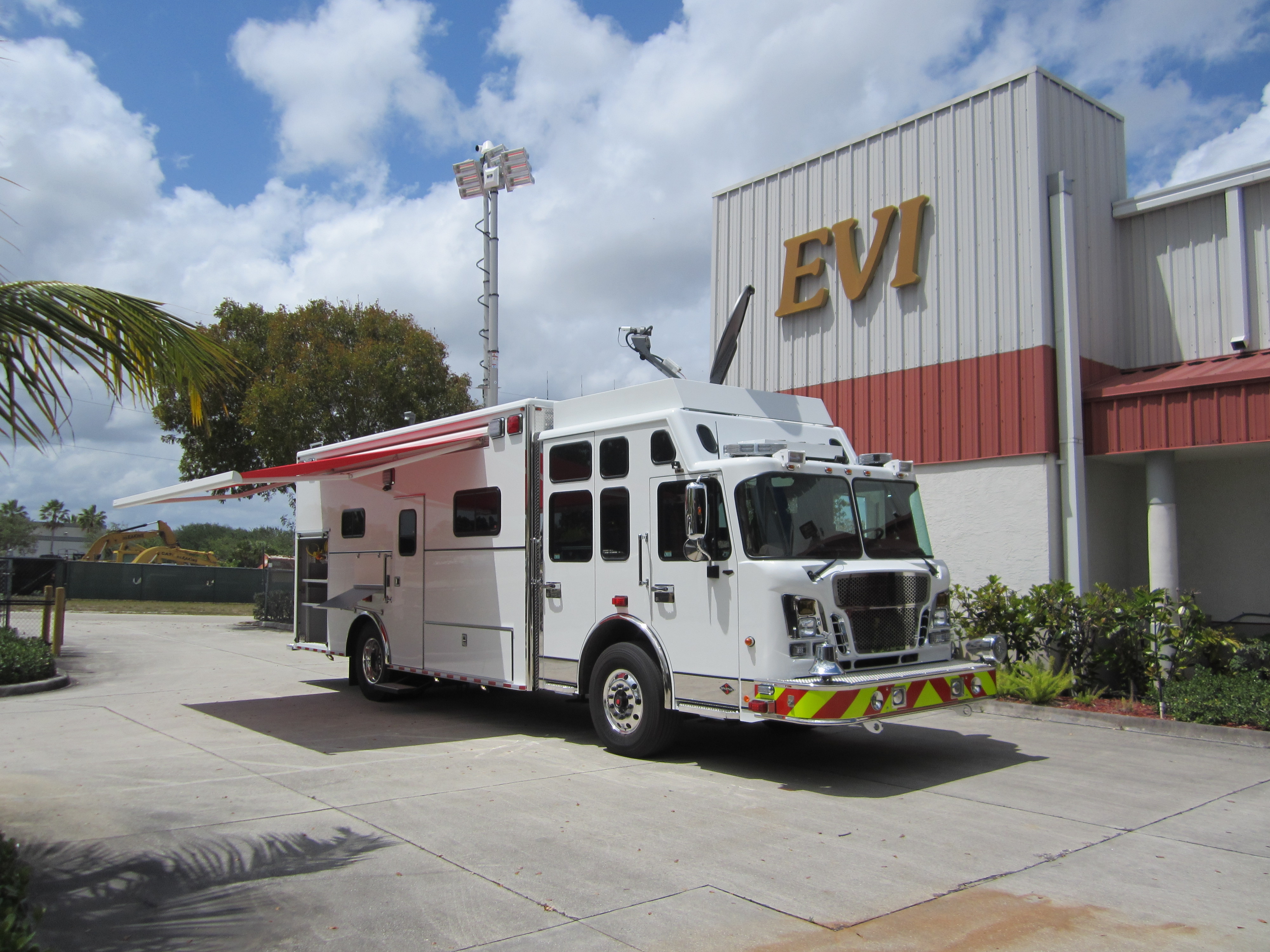 Mobile Command Vehicles - Fire Rescue | EVI