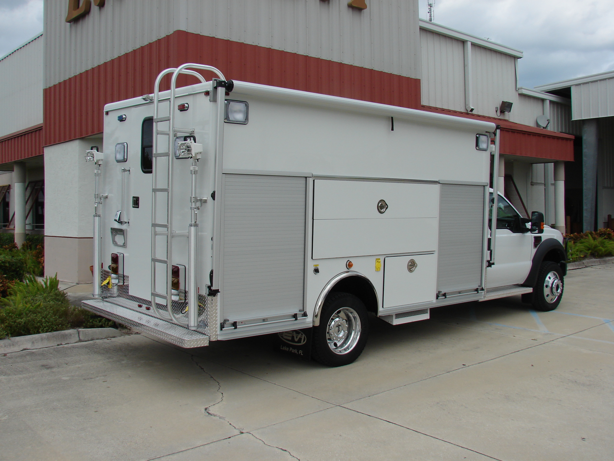 EVI Custom Specialty Vehicles | Drug Enforcement Administration (DEA)