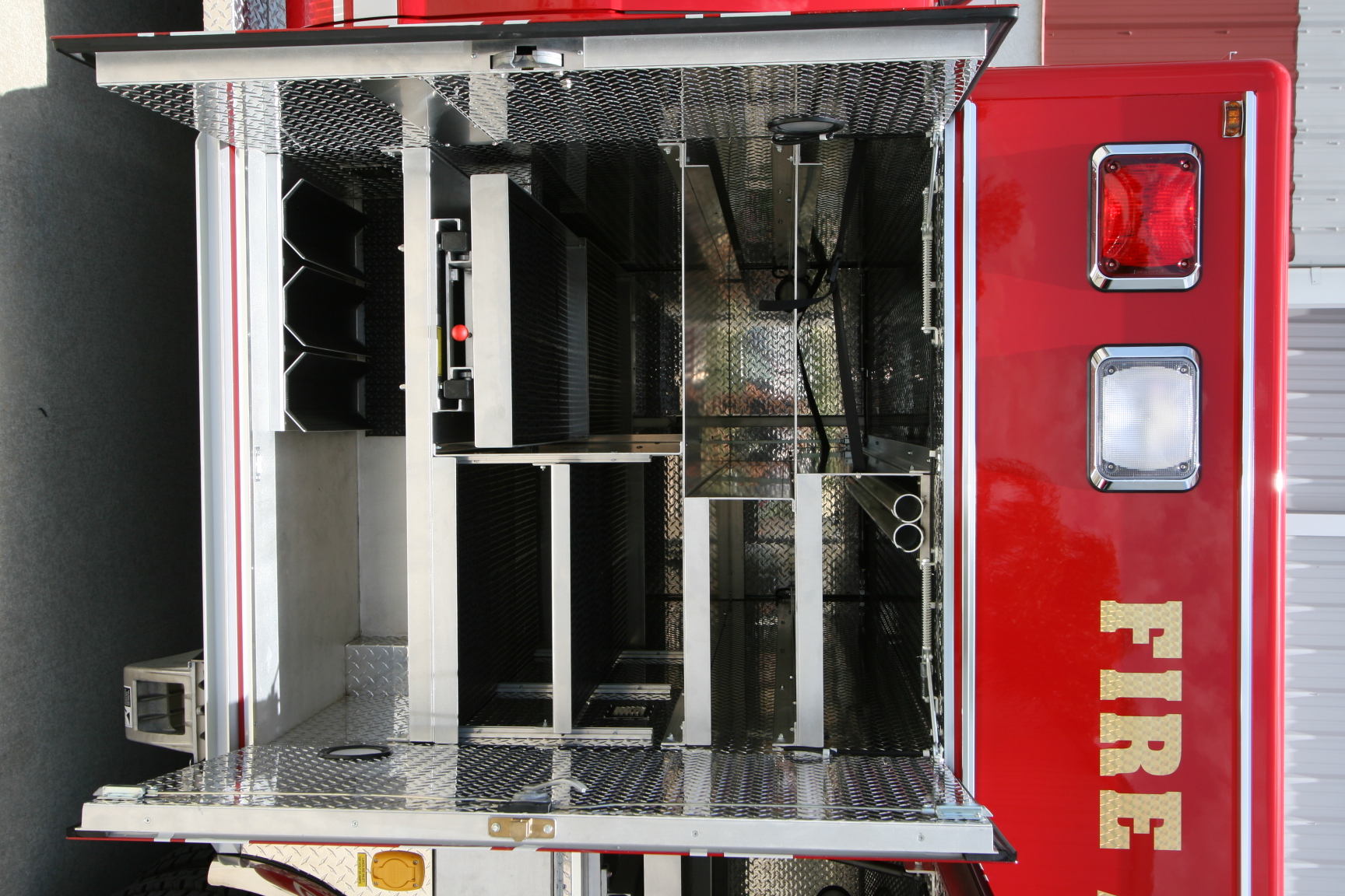 Emergency Light Rescue Response Truck - Mnt. Lakes Vol Fire Dept | EVI