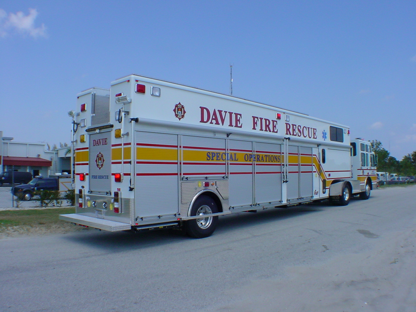 EVI Custom Specialty Vehicles | Town of Davie Fire-Rescue Department