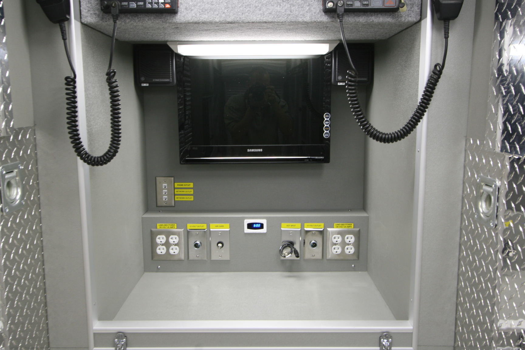 Tactical Command Vehicle - Honolulu Police Dept. | EVI