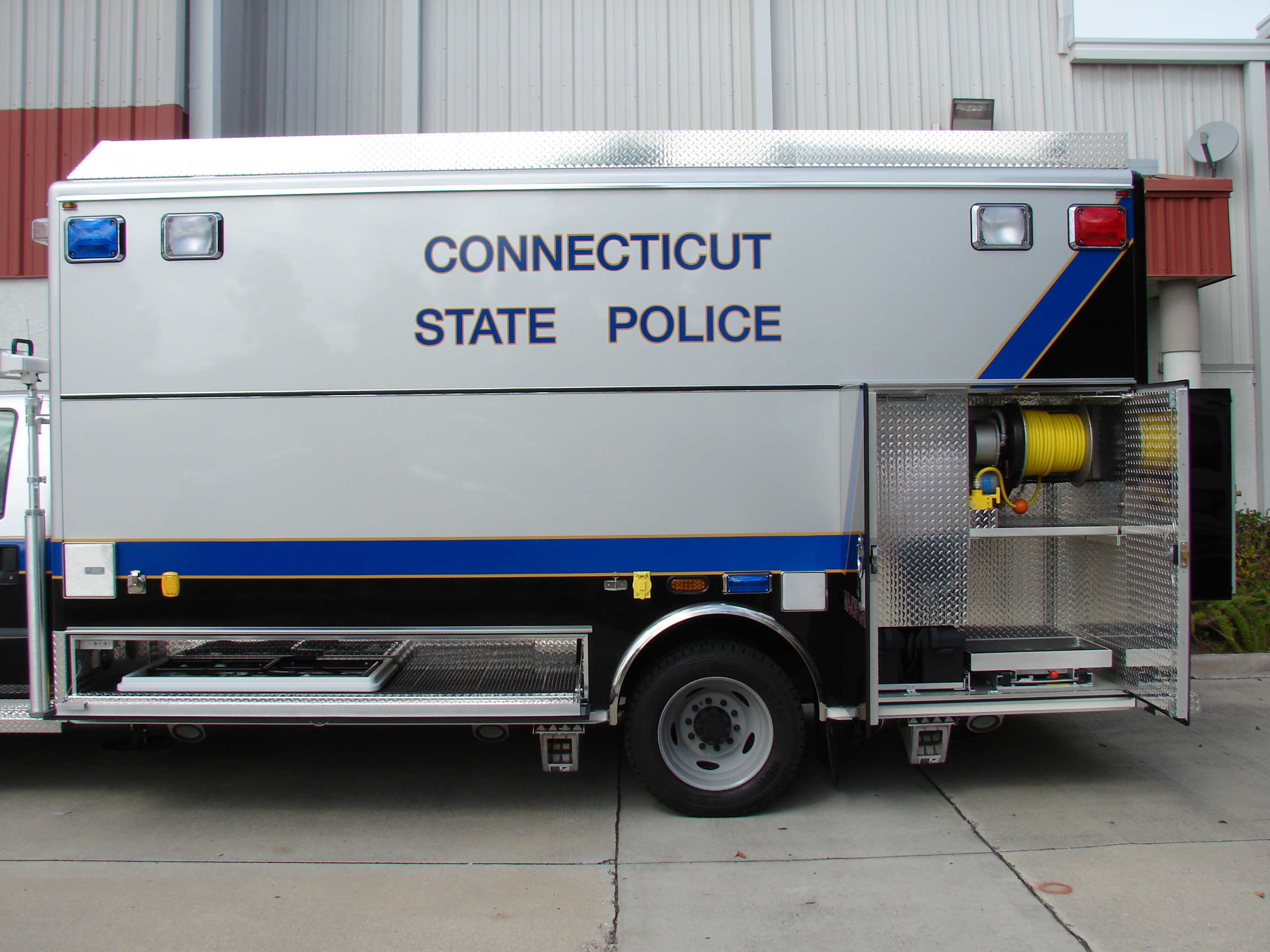 Crime Scene Squad Vehicle - Connecticut State Police | EVI