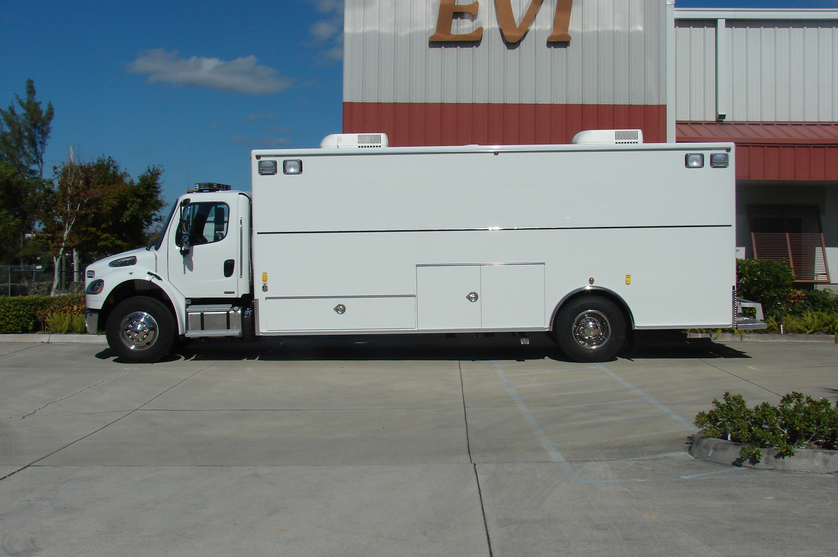 Crime Scene Investigation Vehicle - Green Bay Police Dept. | EVI