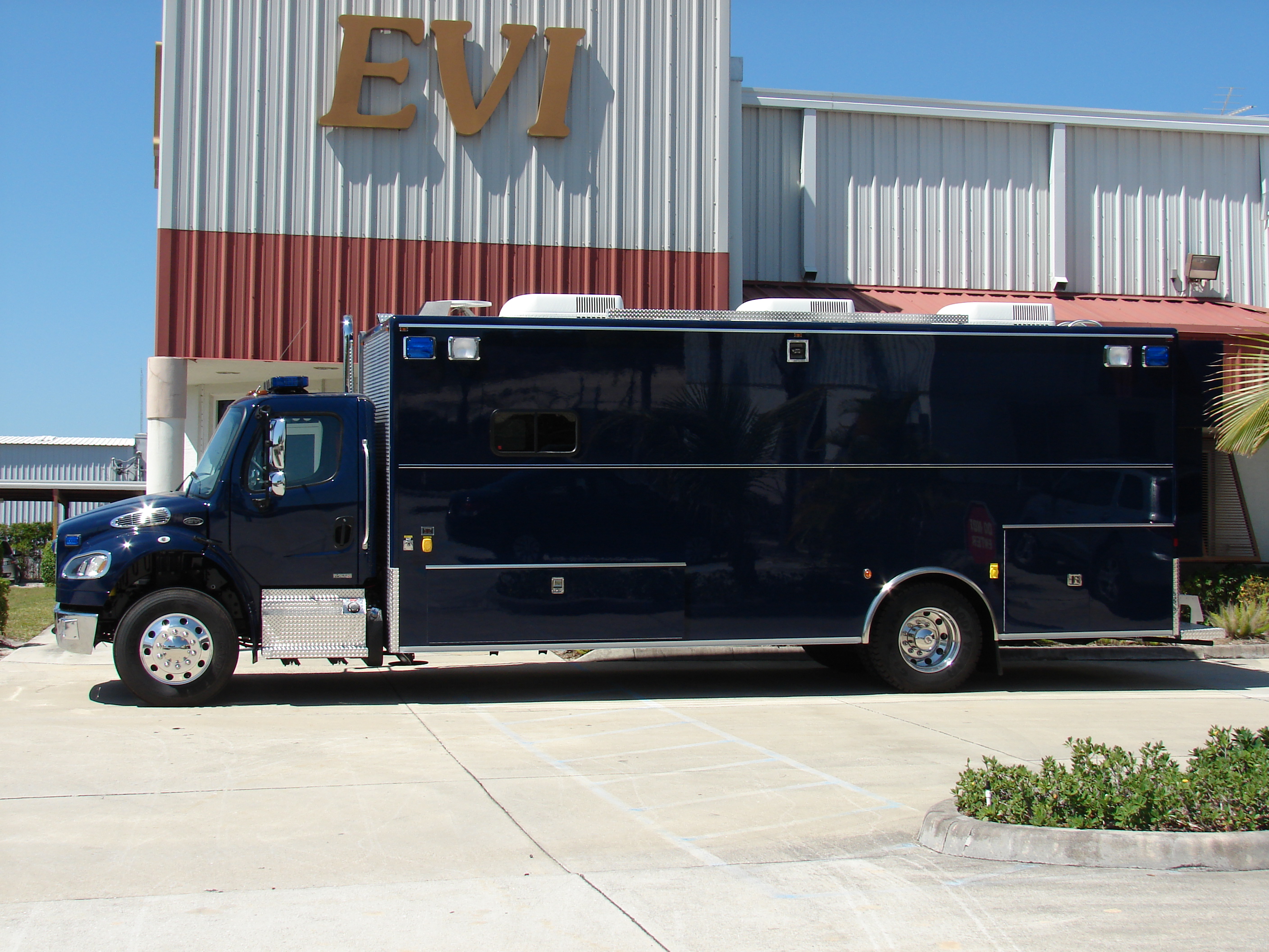 Command SWAT Vehicle - Puerto Rico Police Dept. | EVI