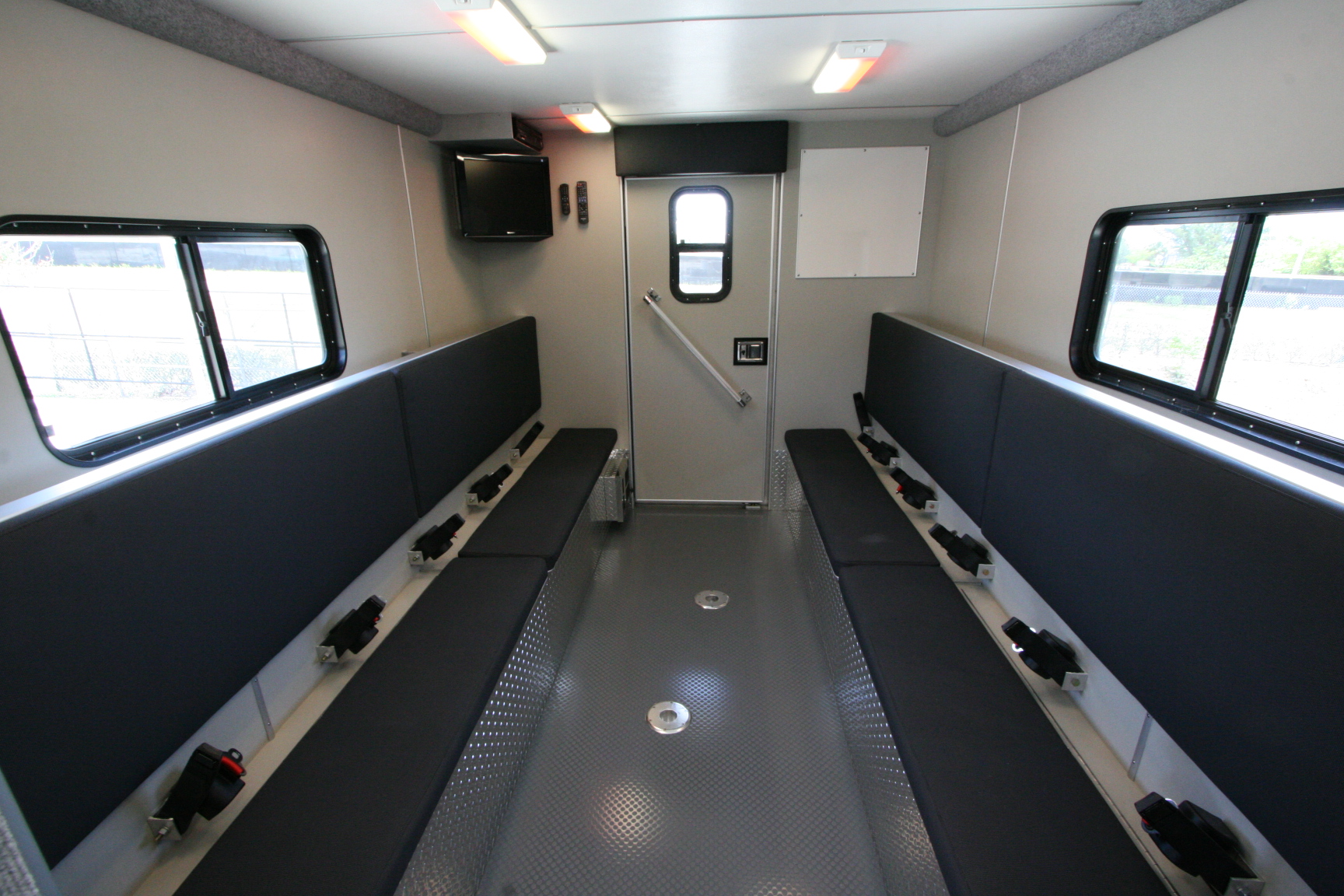 Mobile Command Vehicle - City of Durham Police Deprt.| EVI