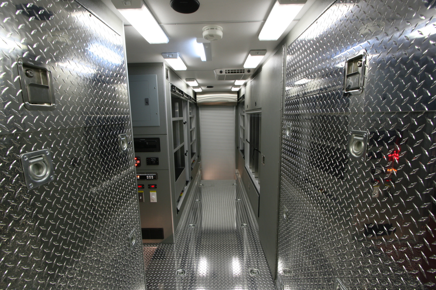 Tactical Command Vehicle - Honolulu Police Dept. | EVI