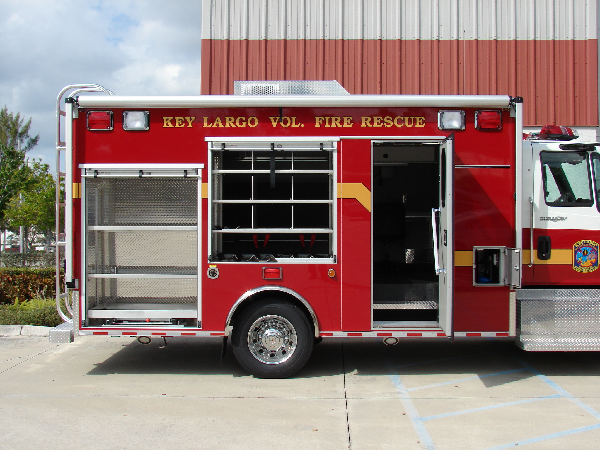 Dive Response - Emergency Service Vehicles - Fire Rescue | EVI