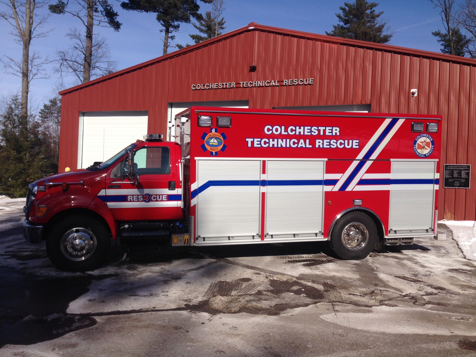 Dive Water Medium Rescue - Town of Colchester | EVI