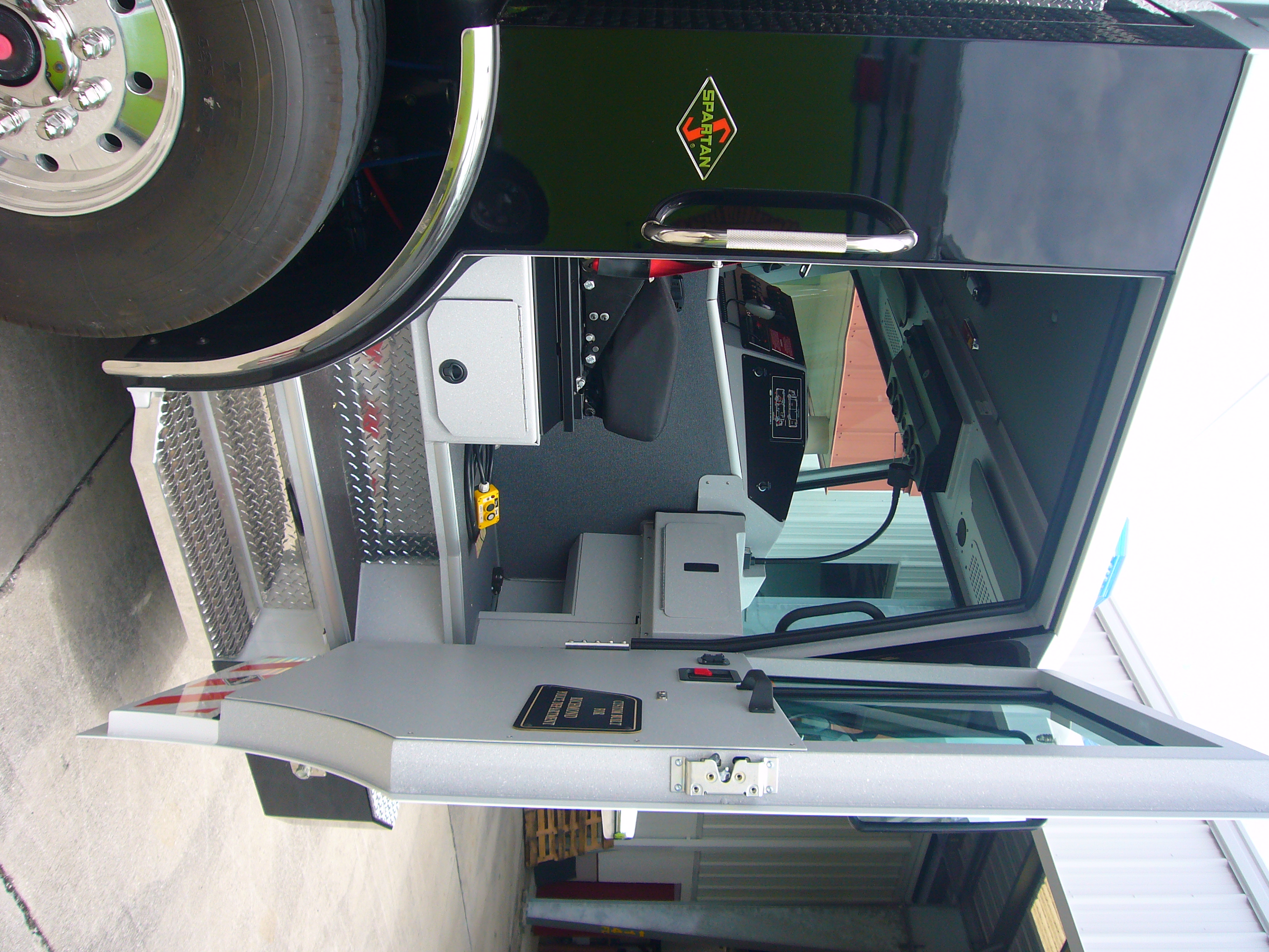 Mobile Command-Communication Truck - Richmond Police Department | EVI