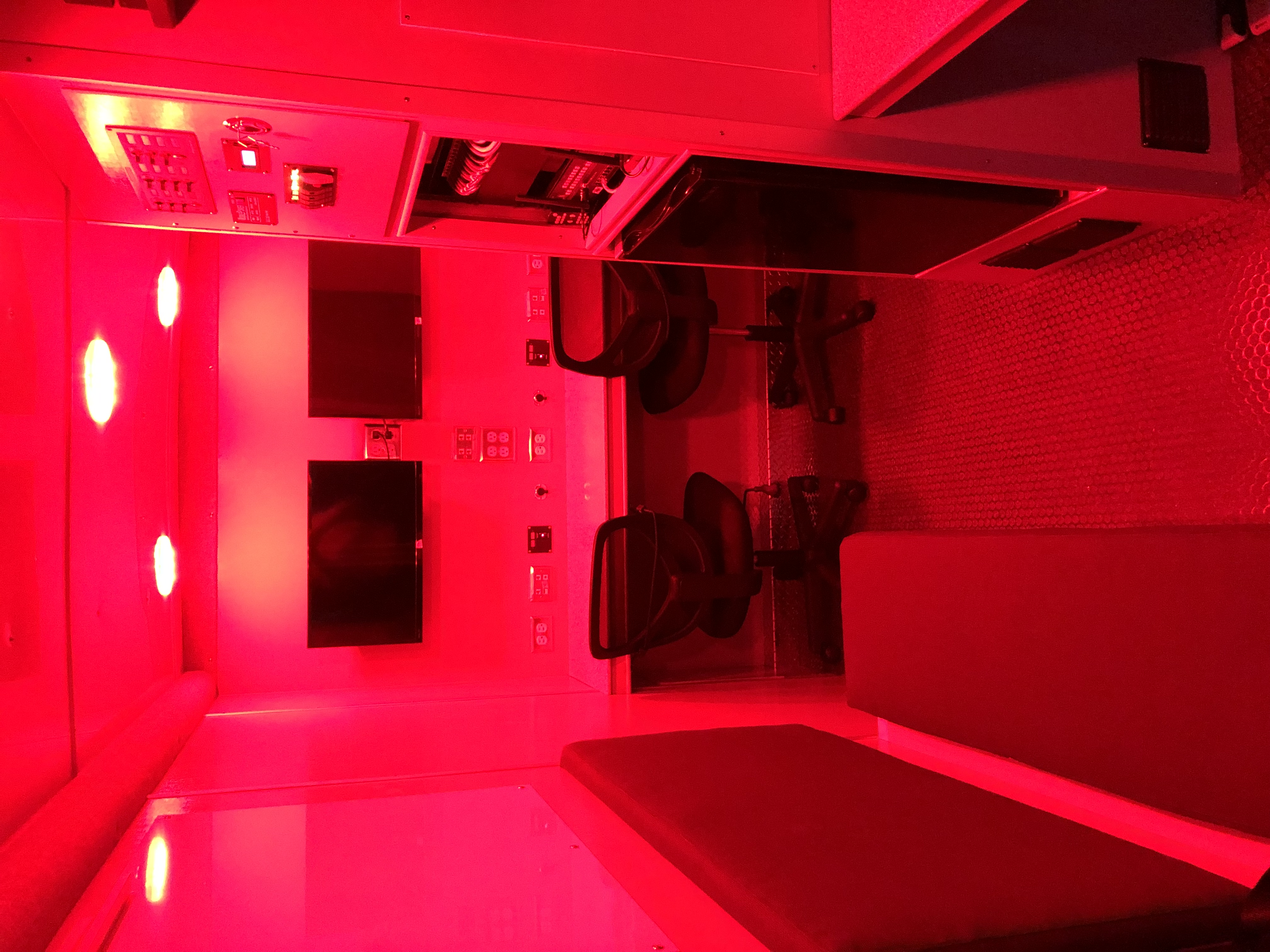 Camer Forensic Van - Miami-Dade PD | EVI