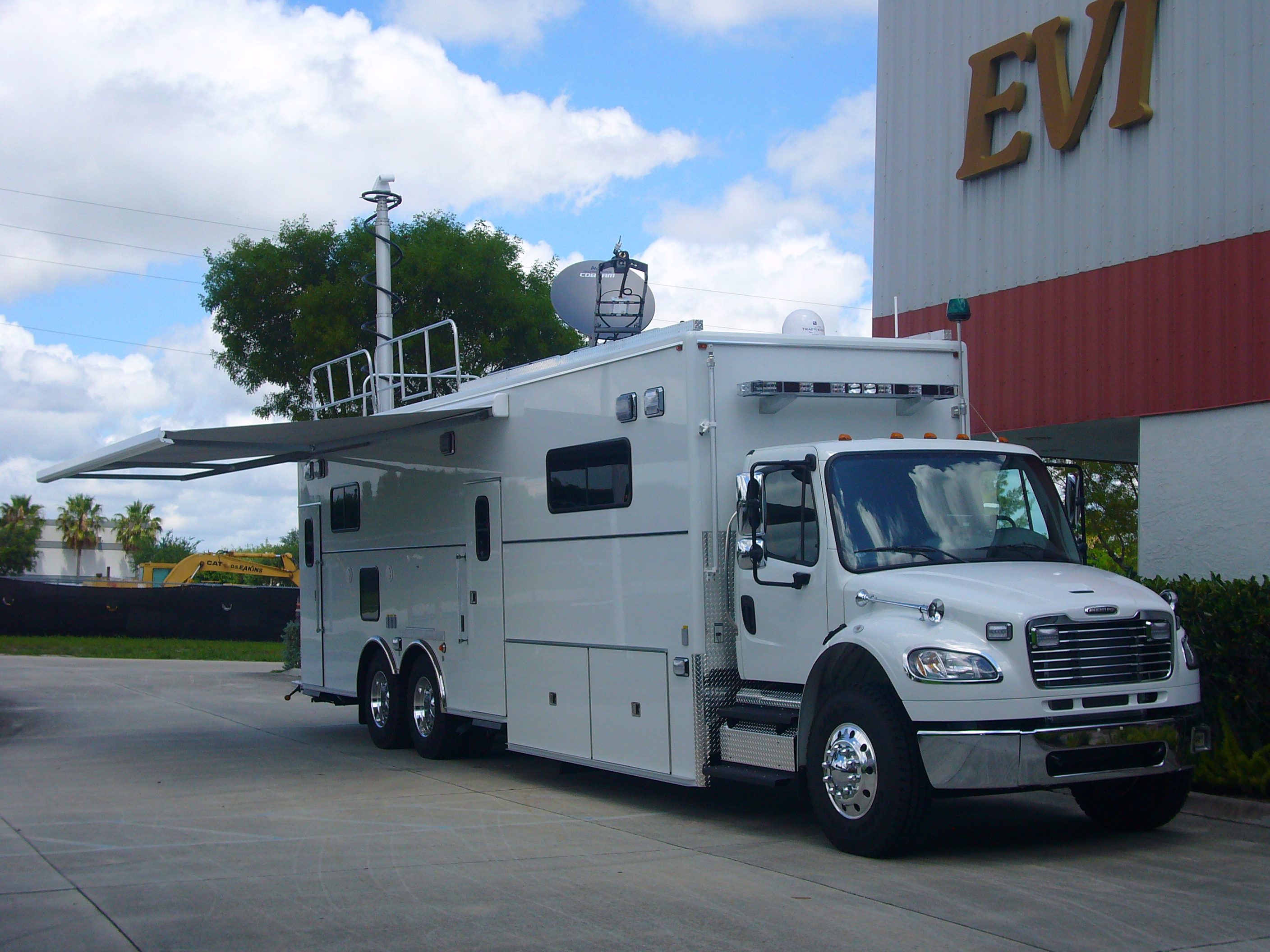 Mobile Communication / Command Vehicle - Seacoast Chief Fire | EVI
