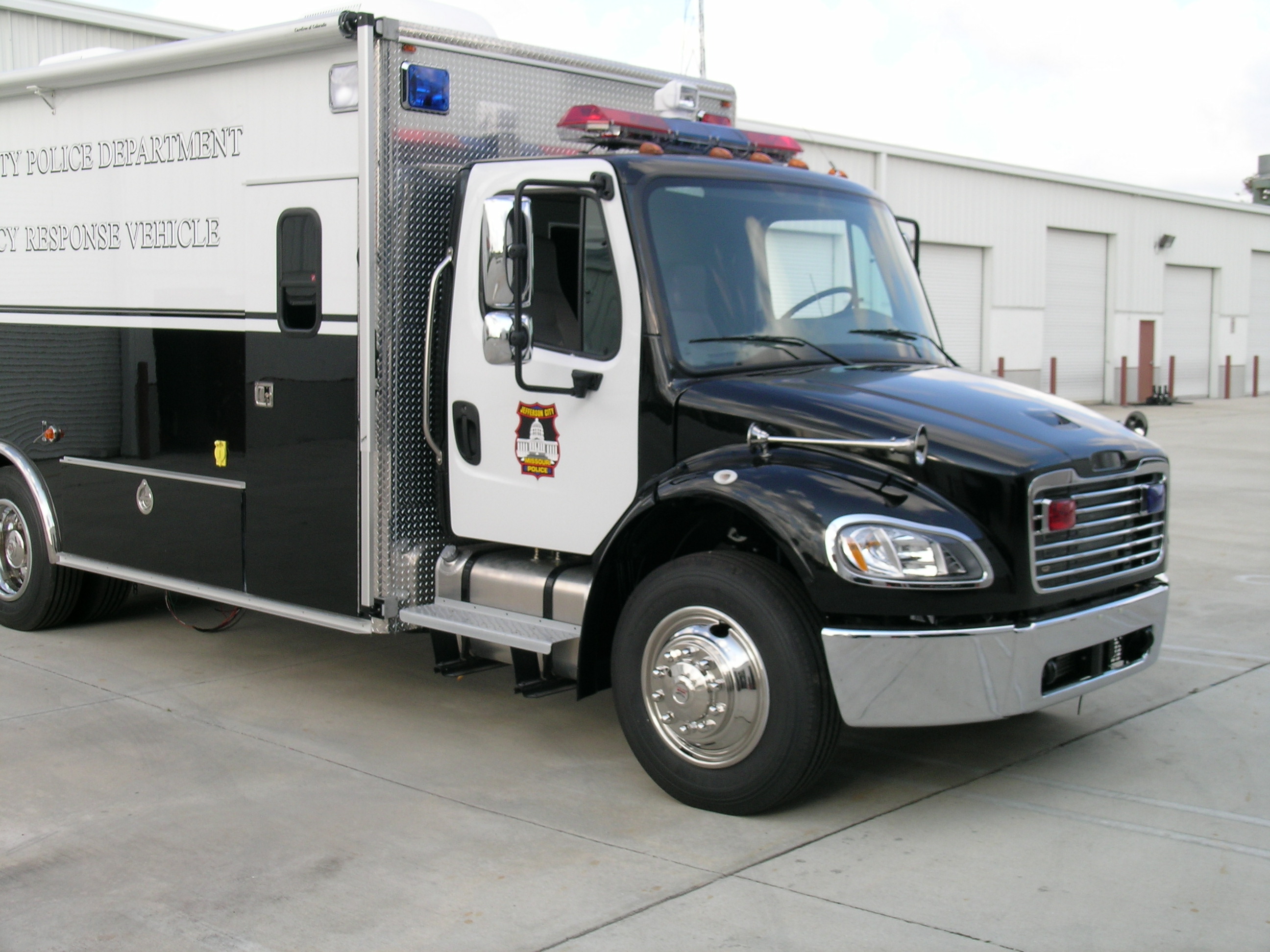 EVI Custom Tactical SWAT Squad Units| Jefferson City Police Department