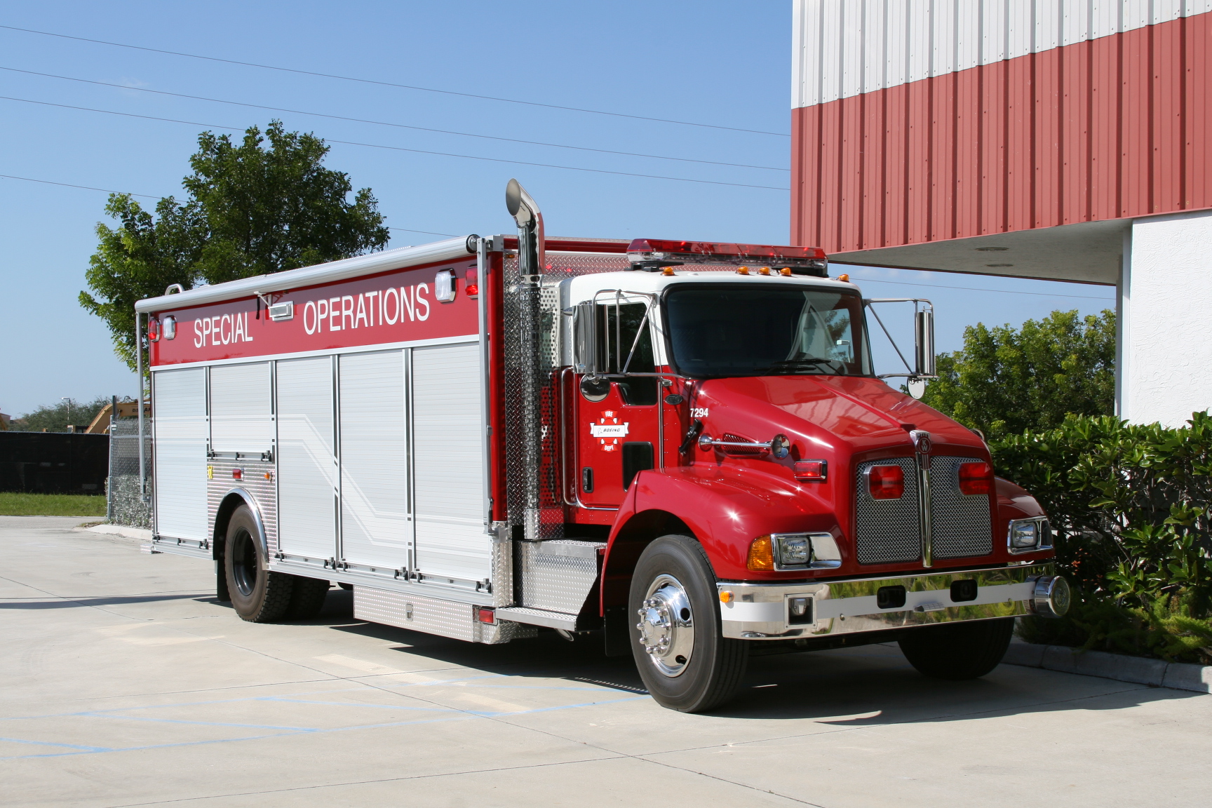 Rescue / Hazardous Response Vehicle - Boeing Company