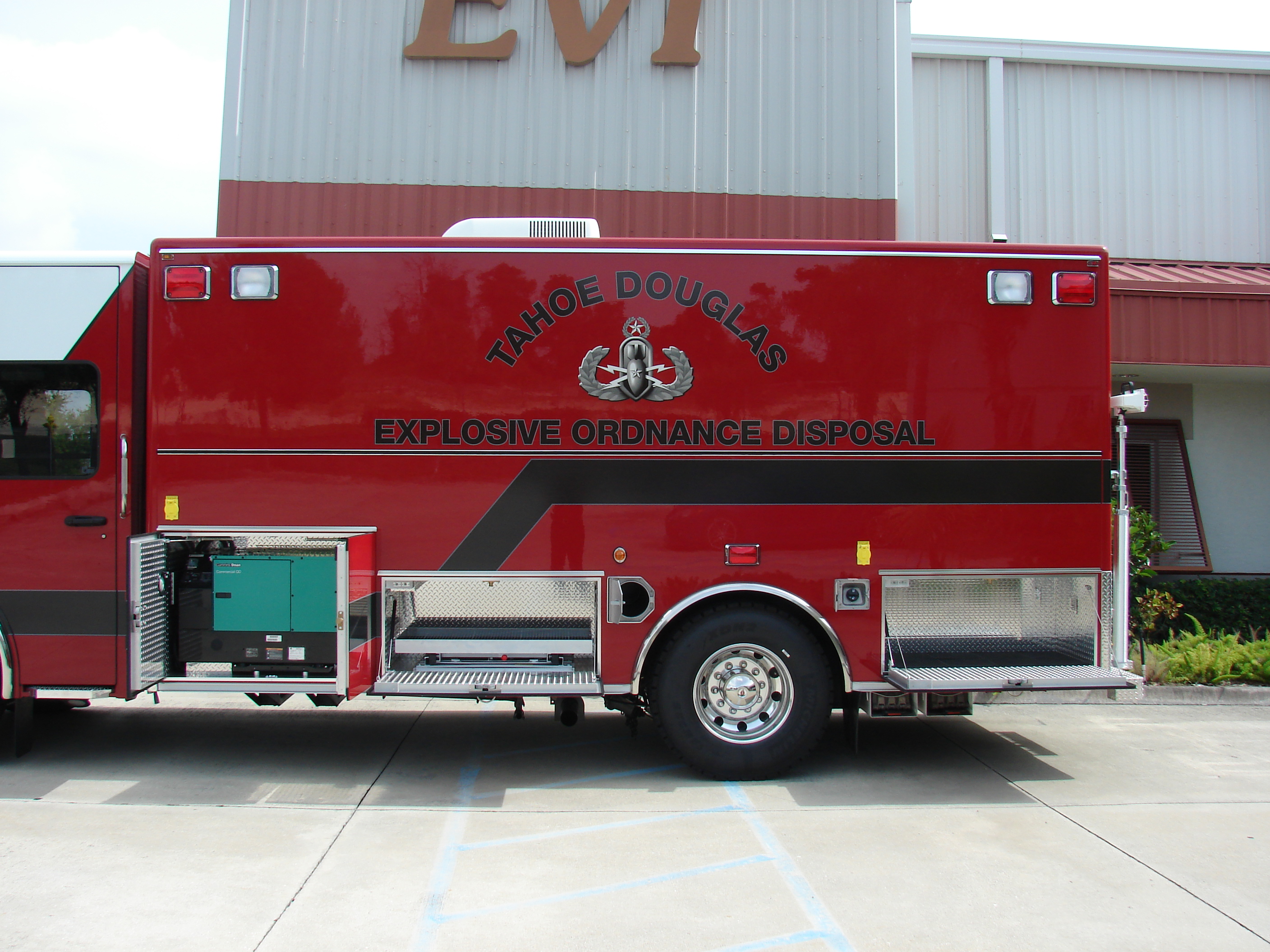 EOD Vehicles - Bomb Squad Trucks -Fire Rescue | EVI