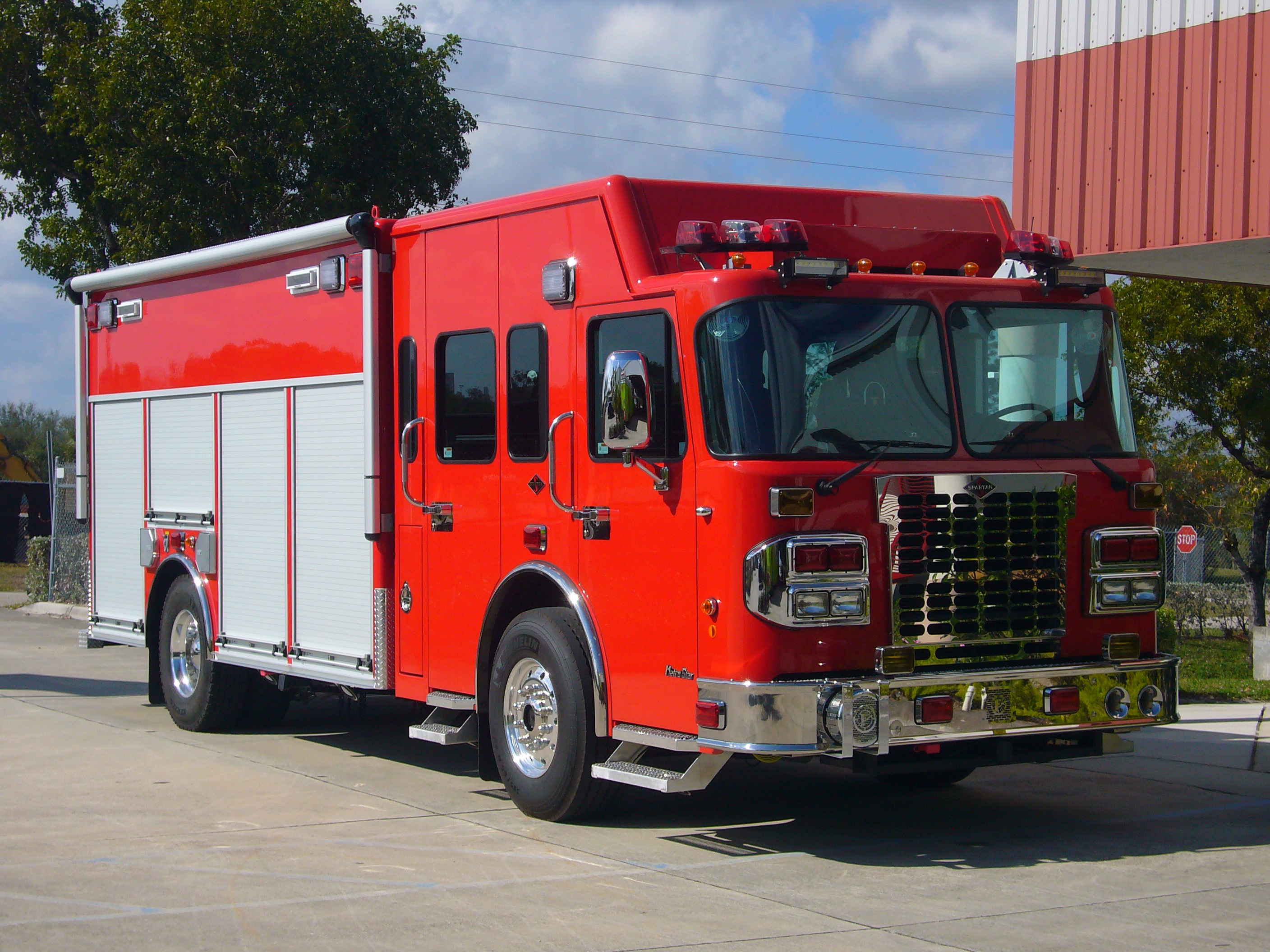 Heavy Rescues Crew Body Truck - Parish Fire Department | EVI