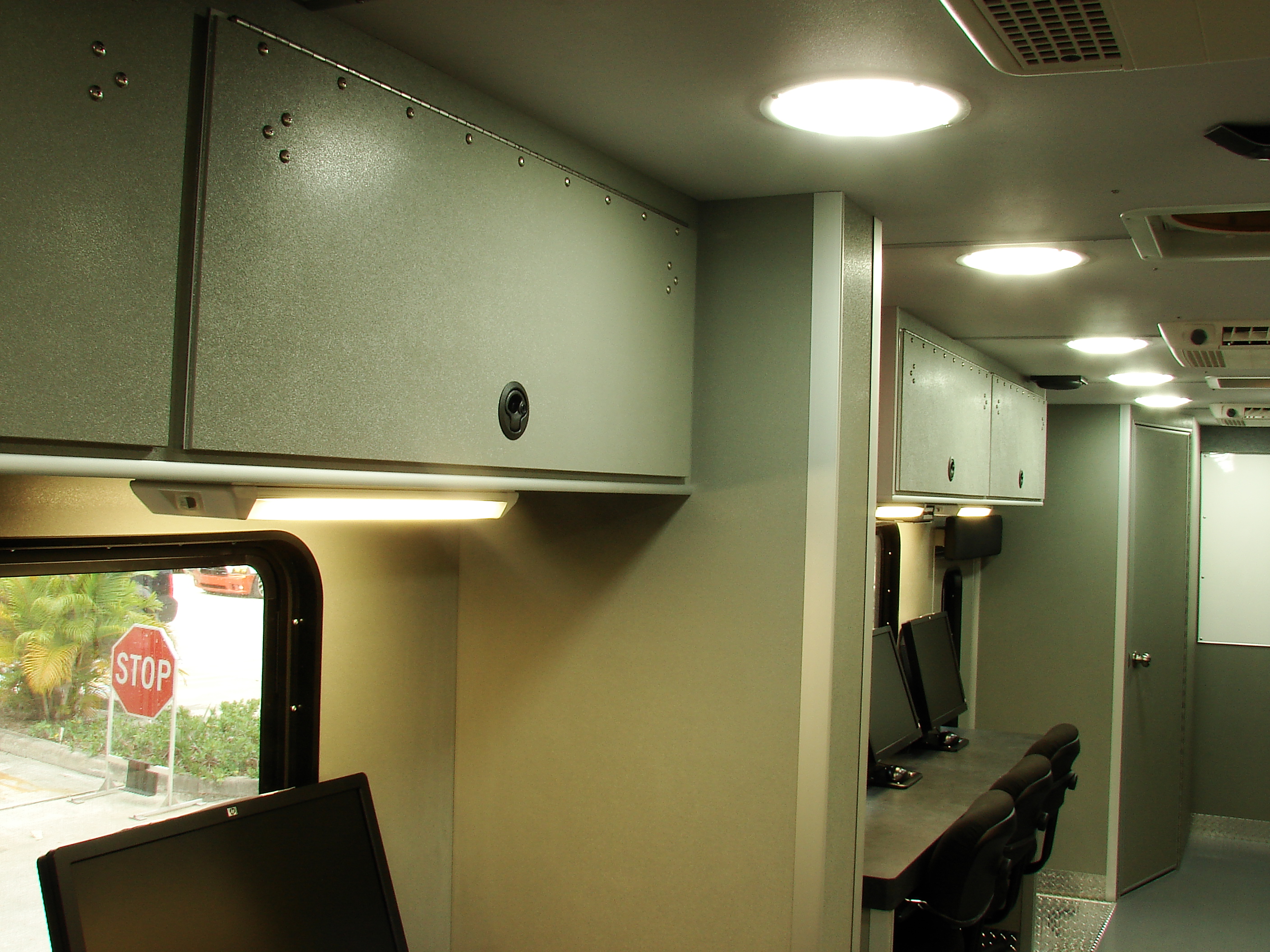 Mobile Command Step Van Unit - Interamerican University of PR | EVI