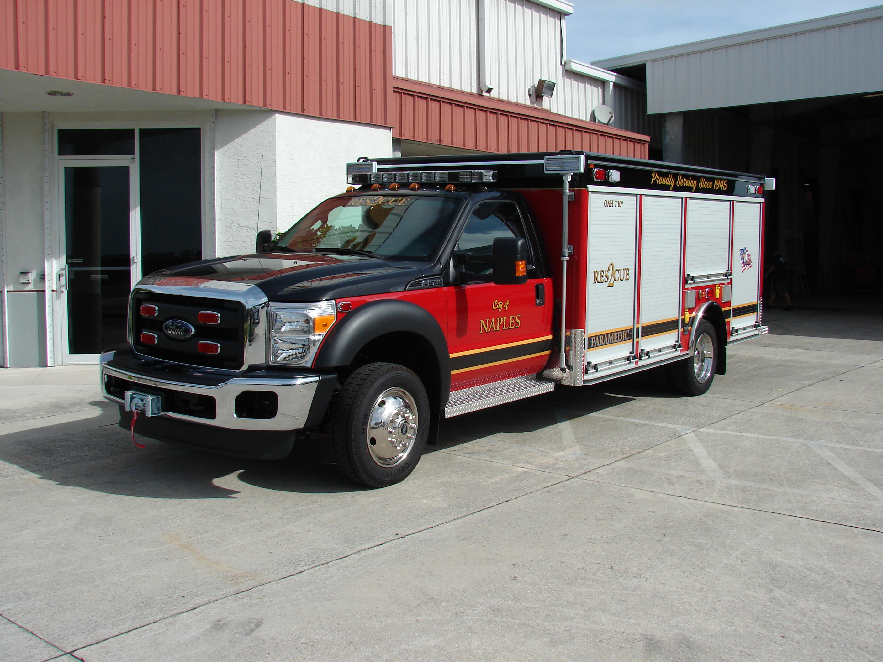 Emergency Response Light Rescues - Naples Fire-Rescue Dept. | EVI