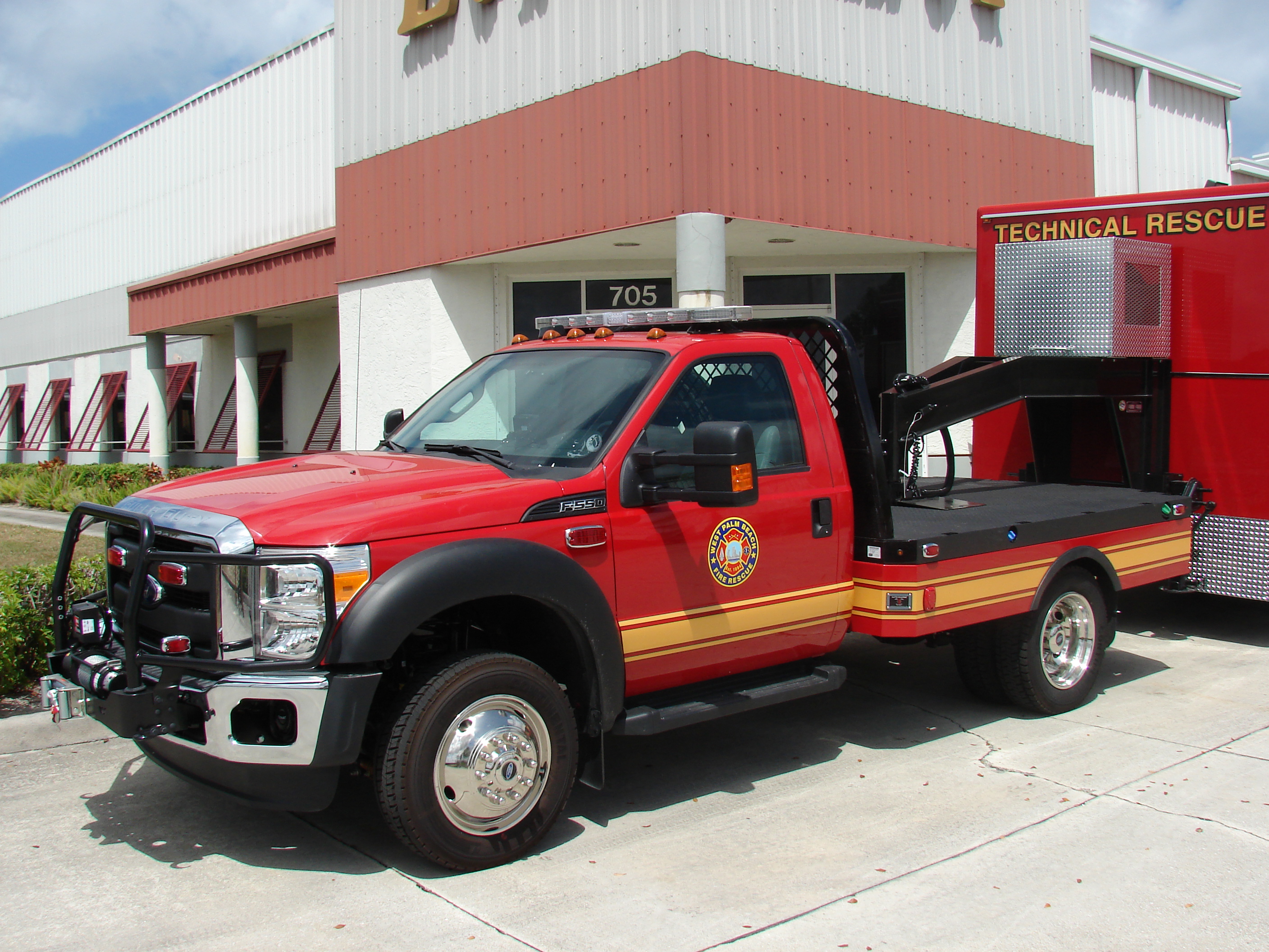 Specialty Vehicles - Fire Rescue | EVI